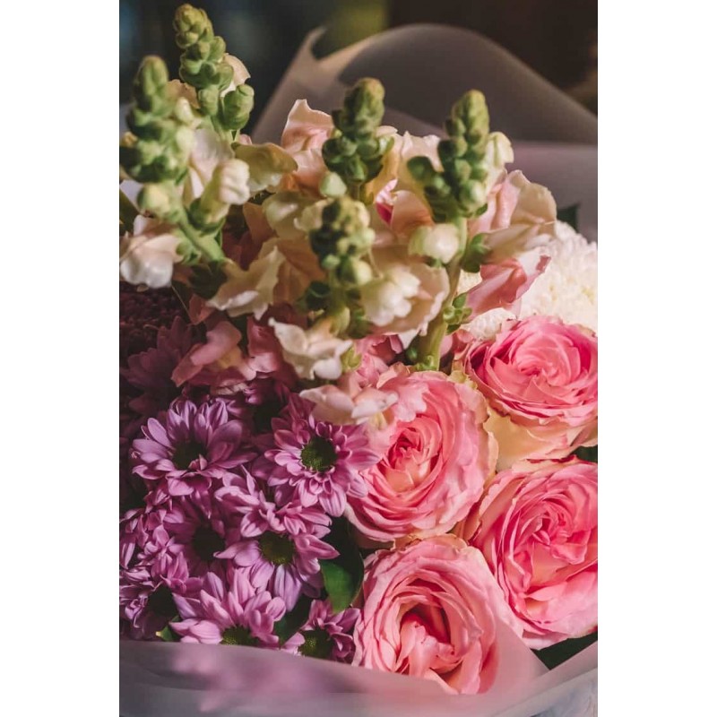 Ramo de flores com rosas e margaridas - Wild Flowers Bouquet